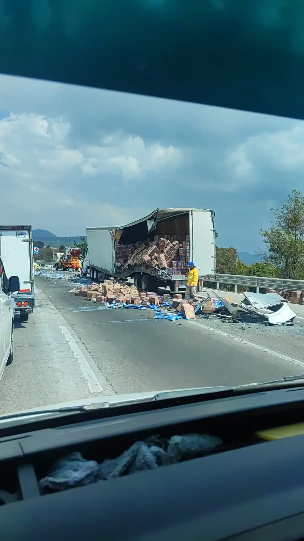 Un Autobús de la empresa Estrella Roja chocó contra Tráiler, en ...