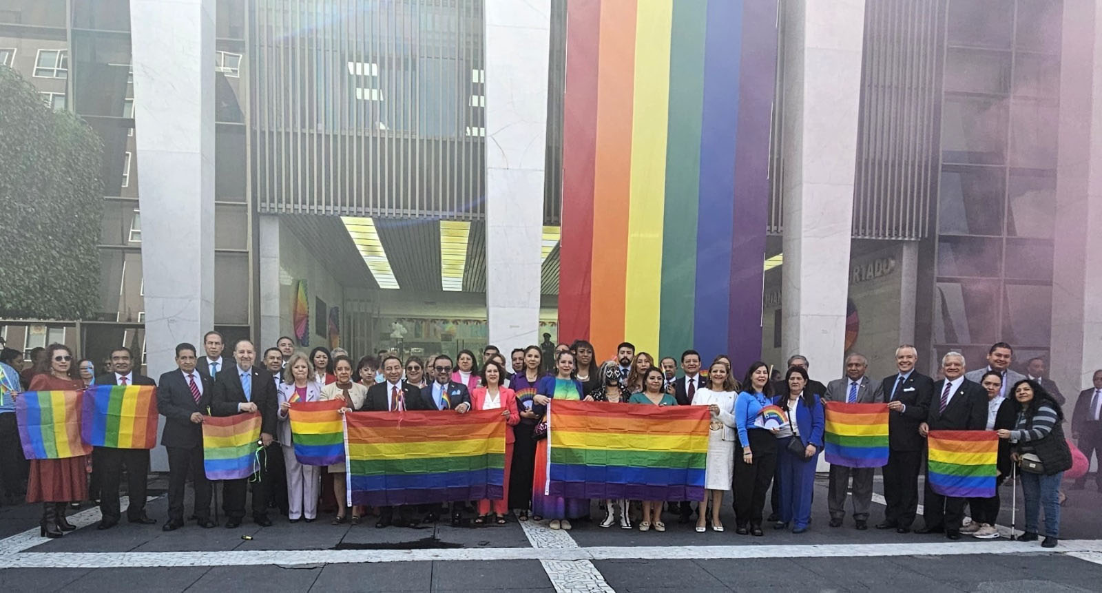 movimiento lesvigo5 – Cúspide México