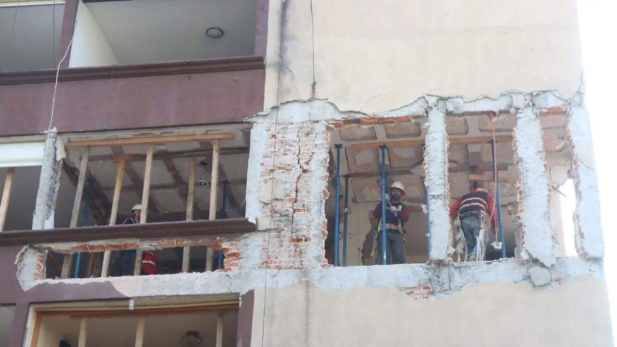 Edificio afectado por explosión en Paseos de Taxqueña puede ser ...